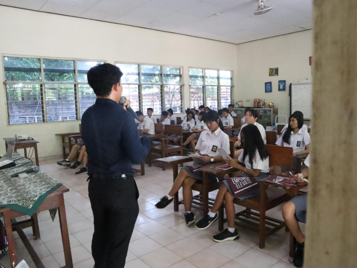 Gallery - Universitas Nasional Karangturi Semarang